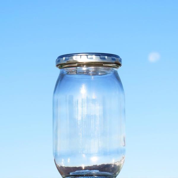 容量：３６８ｍｌ（満量）直径：７２ｍｍ高さ：１２０ｍｍ箱中仕切：有通常のジャム瓶の2/3の重量、CO2を削減したエコなジャム瓶です。