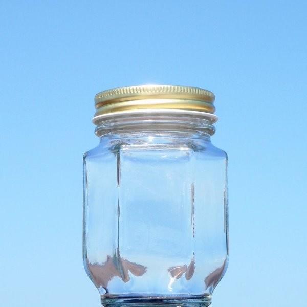 容量：１４５ｍｌ（満量）直径：５６ｍｍ（対面）高さ：８９ｍｍ箱中仕切：無容量の割に背が高く、高級感のある六角デザインと相まって見栄えのする保存瓶です。ジャム瓶としても使い易さ良好！
