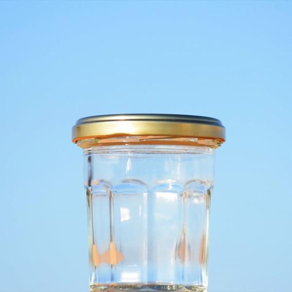 容量：１２０ｍｌ（満量）直径：６２ｍｍ高さ：７４ｍｍ箱中仕切：有内部に段差が無いので内容物の取り出し易さ抜群！