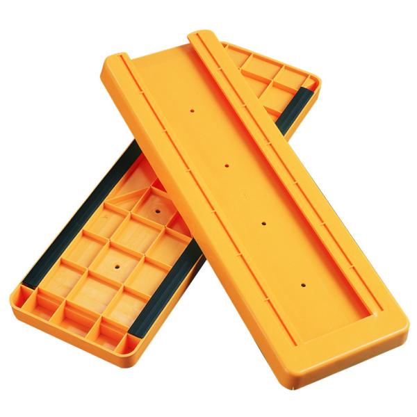 ※送料無料ただし沖縄および各県離島、北海道の一部には別途送料が必要です。メール、電話などでお問い合わせください。ルーフベースα(アルファ)　１２枚140角対応裏面「特殊耐熱樹脂モール」採用 ⇒ 熱による相手側への付着等の防止下屋用 アンダー...