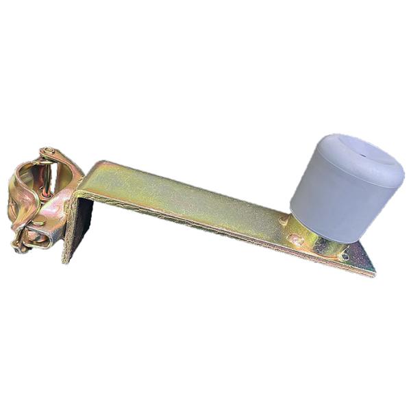 ※送料無料ただし沖縄および各県離島、北海道には別途送料が必要です。メール、電話などでお問い合わせください。※個人宅配送について弊社指定配送会社の営業所止めであれば販売可能です。メール、電話などでお問い合わせください。Kキャッチャー足場揺れ止...