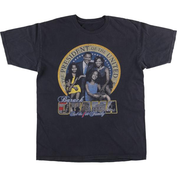 【コンディション】ランク：B【サイズ】着用感：メンズL表記サイズ：不明着丈：71.5cm身幅：55cm肩幅：51.5cm袖丈：22cm【商品詳細】商品名：古着 BARACK OBAMA オバマ大統領 偉人Tシャツ メンズL相当 /eaa47...