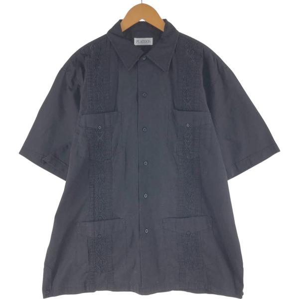 【コンディション】ランク：B【サイズ】着用感：メンズXL表記サイズ：不明着丈：78.5cm身幅：62.5cm肩幅：53.5cm袖丈：28cm【商品詳細】商品名：古着 PLATOON 半袖 メキシカンシャツ キューバシャツ ボックスシャツ メ...