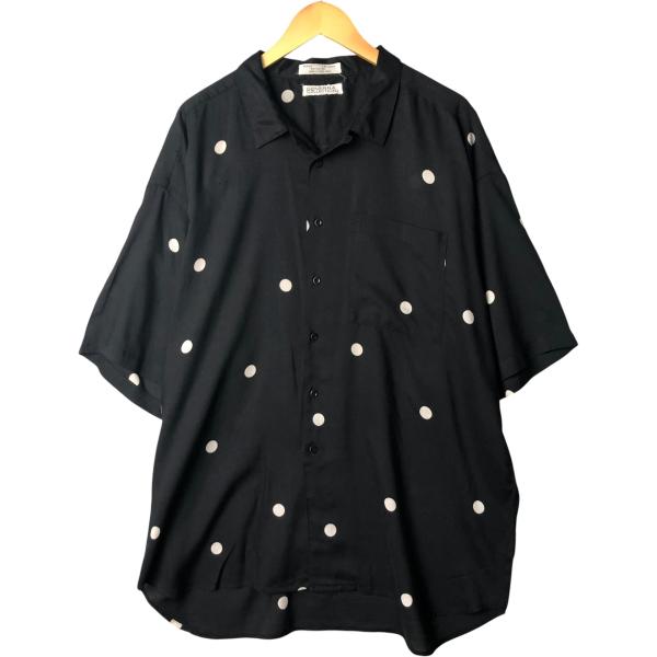 【コンディション】ランク：C【サイズ】着用感：メンズXL表記サイズ：XL着丈：85.5cm身幅：67.5cm肩幅：66.5cm袖丈：28cm【商品詳細】商品名：古着 GENERRA COLLECTIONTM ドット柄 半袖 オープンカラー ...