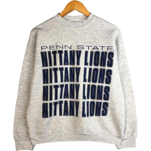 【コンディション】ランク：C【サイズ】着用感：メンズL表記サイズ：LARGE着丈：56cm身幅：55cm肩幅：49cm袖丈：53.5cm【商品詳細】商品名：古着 JOSTENS PENN STATE ペンシルベニア州立大学 カレッジスウェッ...