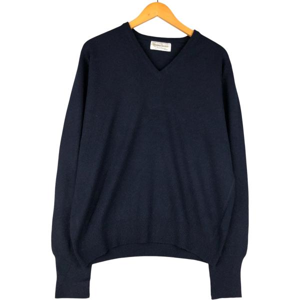 【コンディション】ランク：B【サイズ】着用感：メンズL表記サイズ：不明着丈：64cm身幅：56cm裄丈：87cm袖丈(脇下計測)：54cm【商品詳細】商品名：古着 WILLIAM LOCKIE Vネック ラムウールニットセーター メンズL相...