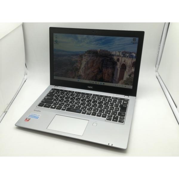 ■分類：Windowsノートパソコン■ランク：ランクB■メーカー：NEC■製造番号：96004391A■備考：状態：天板スレ、キーボードにテカリがございます。 付属品：ACアダプタ、電源ケーブル■保証期間：１ヶ月■注意事項：お客様のモニター...