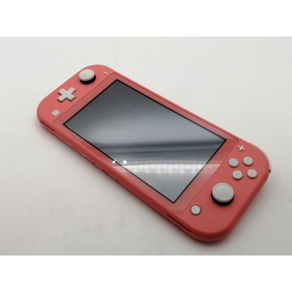 ■分類：携帯ゲーム機■ランク：ランクA■メーカー：Nintendo■製造番号：XJJ70013354681■備考：状態：外装にスレがございます。 付属品：箱、印刷物、ACアダプタ■保証期間：１ヶ月■注意事項：お客様のモニター発色の具合によっ...