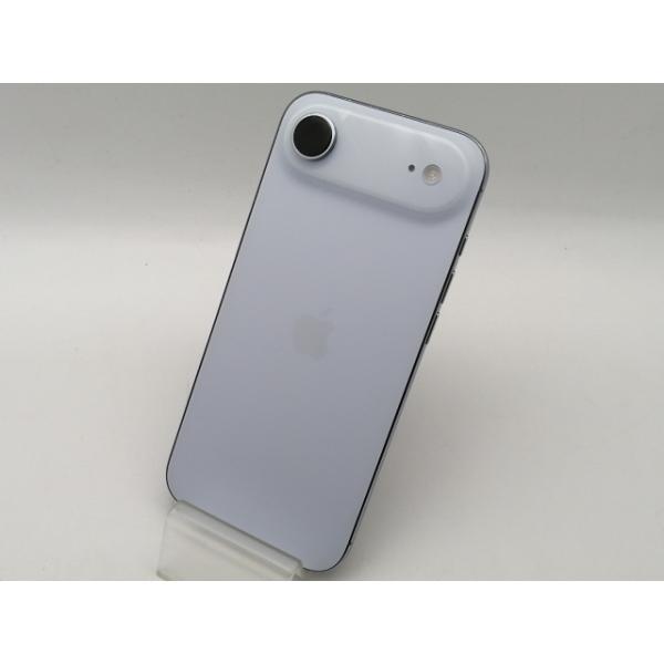 ■分類：iPhone■ランク：ランクA■メーカー：Apple■製造番号：356770695850832■備考：OS：26.5.2 状態：フレームに微細なスレがございます。 バッテリー容量：100%（07月時点） バッテリー充放電回数：36回...