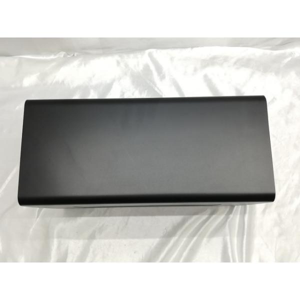 ■分類：ビデオボード■ランク：中古■メーカー：Razer■製造番号：BY2119U04302962■備考：状態：天面と側面にスレ有り、側面にキズと一部サビ有り 付属品：箱、ACコード、Thunderboltケーブル、マニュアル、ステッカー■...