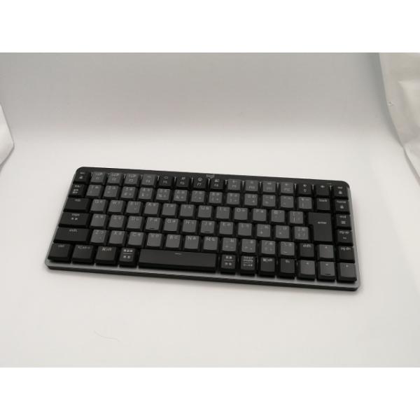 ■分類：パソコン用アクセサリー■ランク：中古■メーカー：Logicool■製造番号：2528SC51Y8Y8■備考：状態：側面フレーム「左Shift」横・「esc」奥にキズ、背面フレーム手前側にキズあり。 付属品：箱、印刷物、USB-Cケー...
