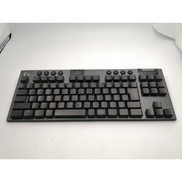 ■分類：パソコン用アクセサリー■ランク：中古■メーカー：Logicool■製造番号：2117MR09D7D8■備考：箱の製造番号：2117MR09D7D9 状態：キートップにテカリとスレとキズ、本体フレーム全体にスレとキズ、キーに汚れ 付属...