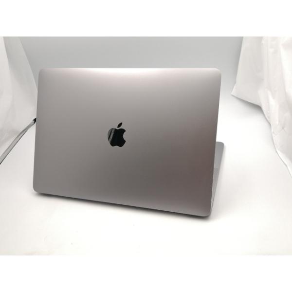 ■分類：Apple ノートパソコン■ランク：ランクB■メーカー：Apple■製造番号：FVFFG3VPQ6L5■備考：OS:Sequoia 15.4 バッテリー充放電回数：64回/最大容量：90%（01月時点） 状態：キートップにてかり、天...