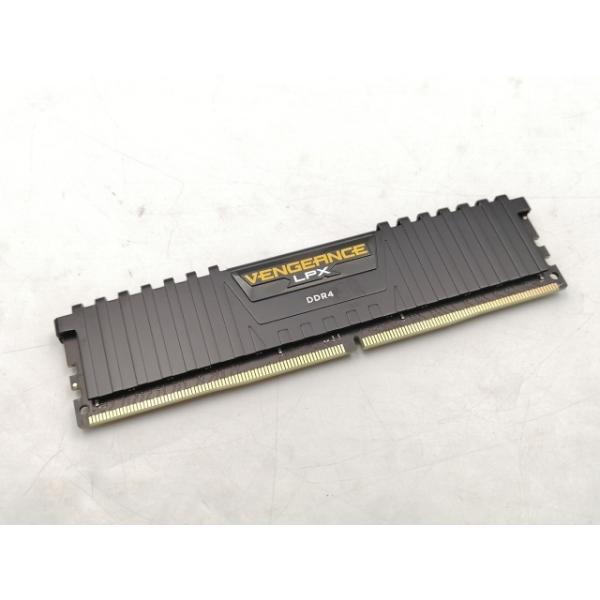 ■分類：メモリー■ランク：中古■メーカー：DDR4■製造番号：6656/6657■備考：CORSAIR VENGEANCE LPX 付属品：本体のみ■保証期間：１週間■注意事項：お客様のモニター発色の具合によって、実際の商品と色合いが異なる...