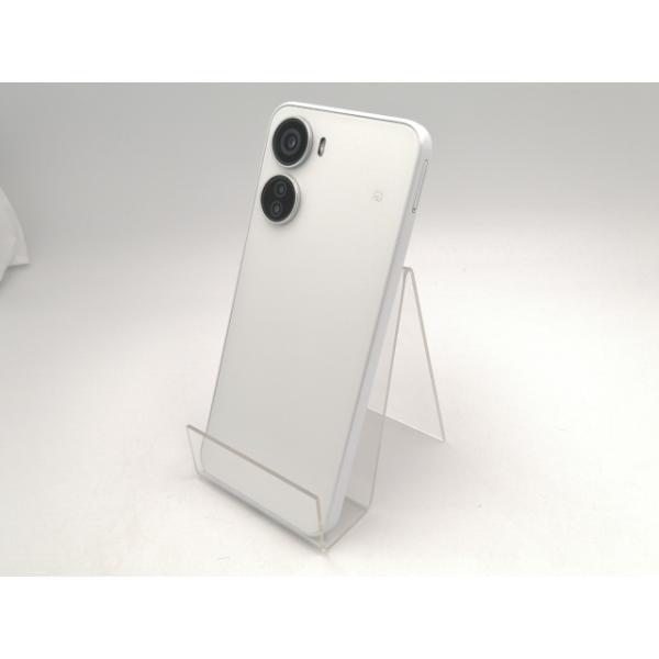 ■分類：スマートフォン■ランク：ランクC■メーカー：ZTE■製造番号：869478063980377■備考：利用制限：○ OS：14 状態：画面全体にキズ、フレーム左上角とリアカメラフレーム周りに小キズ 、背面右下角に微細なスレ 付属品：本...