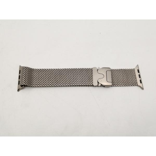 ■分類：ウェアラブル端末■ランク：ランクB■メーカー：Apple■製造番号：HKK447326Z■備考：状態：取り付け部およびバックルにキズ 付属品：箱、印刷物■保証期間：１ヶ月■注意事項：お客様のモニター発色の具合によって、実際の商品と色...