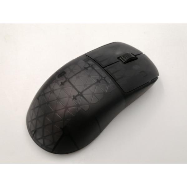 ■分類：パソコン用アクセサリー■ランク：中古■メーカー：Endgame Gear■製造番号：0815BDSR02806495■備考：状態：底面に汚れあり 付属品：箱、印刷物、ワイヤレスUSBアダプタ、USBケーブル、マウスグリップ、マウスソ...