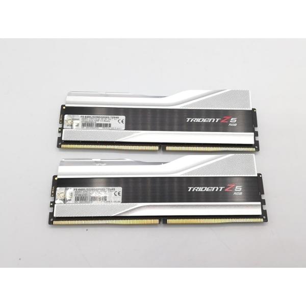 ■分類：メモリー■ランク：中古■メーカー：DDR5■製造番号：26010064533 26010064534■備考：G.SKILL TRIDENT Z5 RGB DDR5 (FD-6400J3239G32GX2-TZ5RS) 付属品：箱、マ...