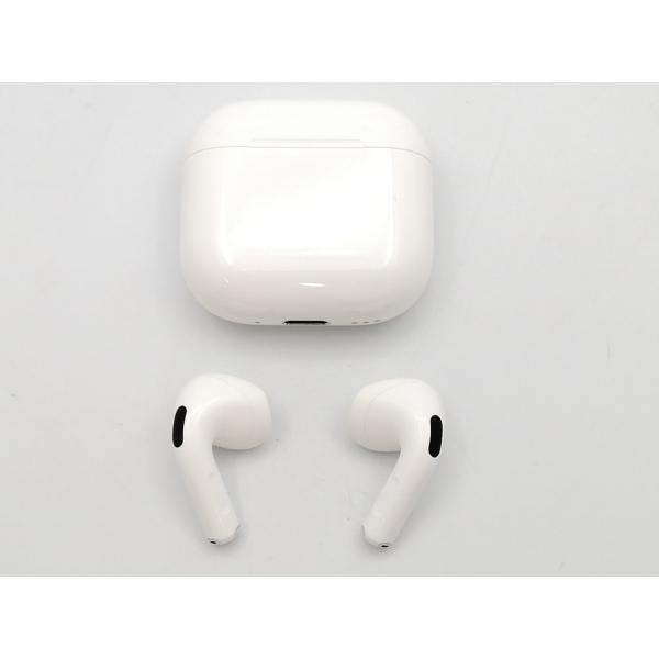 ■分類：iPhone/iPod/iPad用アクセサリー■ランク：中古■メーカー：Apple■製造番号：H6CX4HJ9R9■備考：状態：イヤホン本体にわずかなスレ、充電ケースにスレやキズあり 付属品：箱、印刷物■保証期間：１ヶ月■注意事項：...