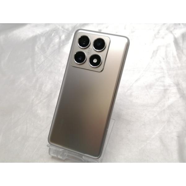 ■分類：スマートフォン■ランク：ランクA■メーカー：Xiaomi■製造番号：867060070377581■備考：OS：15 状態：背面レンズフレームにごく微細なキズあり 付属品：箱、印刷物、SIMピン、USB C-Cケーブル、120W電源...