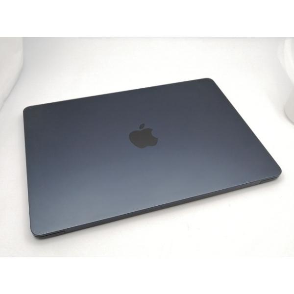 ■分類：Apple ノートパソコン■ランク：ランクB■メーカー：Apple■製造番号：M9FLFJ74VR■備考：キーボード配列：英語(USキーボード) OS:Tahoe 26.1 バッテリー充放電回数：13回/最大容量：98%（03月時点...