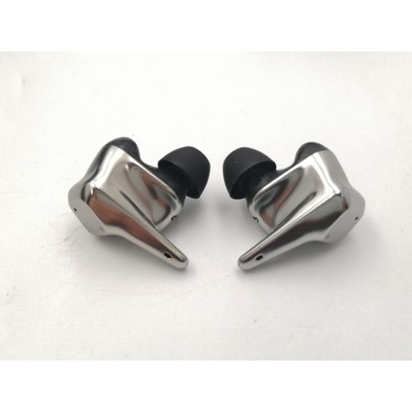 ■分類：ヘッドホン■ランク：ランクA■メーカー：HiFiMAN■製造番号：2408092649■備考：状態：状態良好の中古商品。キズ、使用感はほとんどありません。 付属品：箱、印刷物、イヤーピース、USBケーブル、充電ケース■保証期間：１ヶ...