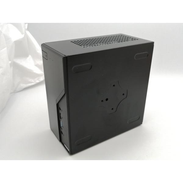 ■分類：ベアボーンPC■ランク：中古■メーカー：ASRock■製造番号：J1WDA1000825■備考：BIOS Ver.4.14 付属品：箱、ACアダプター、ACケーブル、SATAケーブルx2、CPUクーラー、ネジセット、クイックインスト...