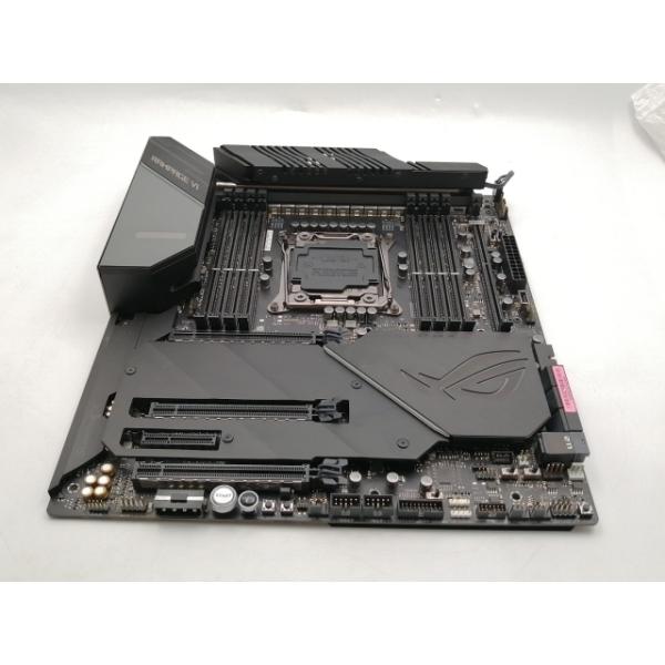 ■分類：マザーボード■ランク：中古■メーカー：ASUS■製造番号：K2MCKC000001RDG■備考：BIOS ver：4201 状態：M.2ヒートシンク裏面のサーマルパッドなし 付属品：以下欠品【箱、Qコネクター、M.2固定用ネジ・スペ...