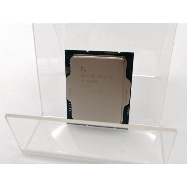 ■分類：CPU■ランク：中古■メーカー：Intel■製造番号：M326B1Y000450■備考：S-Spec：SRN48 付属品：箱、印刷物 ※エンブレムステッカーなし■保証期間：１週間■注意事項：お客様のモニター発色の具合によって、実際の...