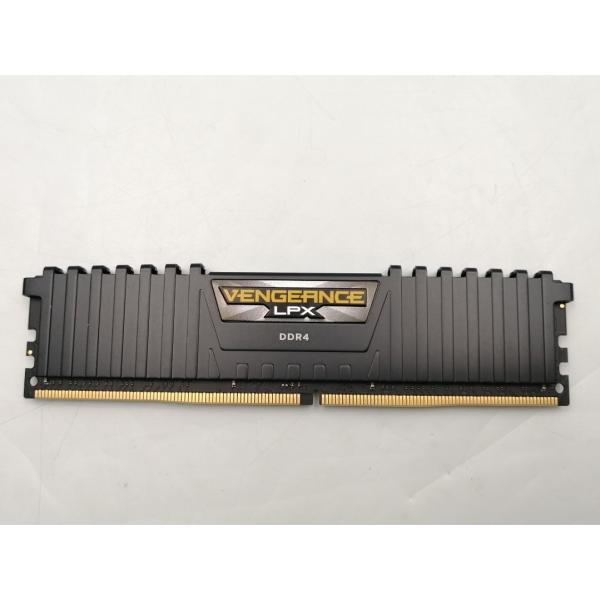 ■分類：メモリー■ランク：中古■メーカー：DDR4■製造番号：179578 179579■備考：CORSAIR (VENGEANCE LPX)■保証期間：１週間■注意事項：お客様のモニター発色の具合によって、実際の商品と色合いが異なる場合が...