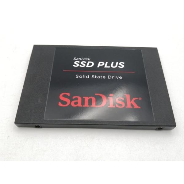 ■分類：SSD■ランク：中古■メーカー：SanDisk■製造番号：203234806208■備考：付属品：本体のみ■保証期間：１週間■注意事項：お客様のモニター発色の具合によって、実際の商品と色合いが異なる場合があります。