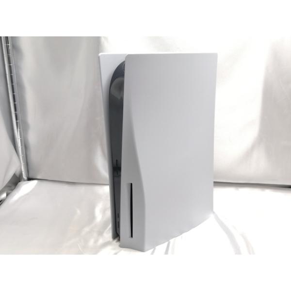 ■分類：据置ゲーム機■ランク：ランクB■メーカー：SONY■製造番号：K21801LQ310281653■備考：状態：本体正面全体と天面全体にスレキズ、コントローラーグリップ部分にスレキズと変色、本体内部にホコリ混入 付属品：箱、印刷物、コ...