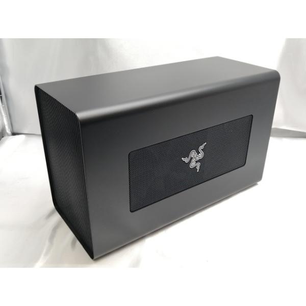■分類：ビデオボード■ランク：中古■メーカー：Razer■製造番号：BY1904U04301677■備考：付属品：箱、ACケーブル、Thunderbolt3ケーブル、マニュアル ※ステッカー欠品■保証期間：１週間■注意事項：お客様のモニター...