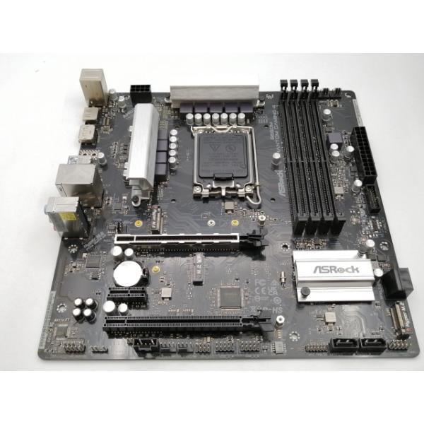 ■分類：マザーボード■ランク：中古■メーカー：ASRock■製造番号：F3M0XB199276■備考：BIOS ver：14.01 付属品：箱、印刷物、ドライバディスク、I/Oシールド、SATAケーブル 2本、M.2ネジ 3本■保証期間：１...
