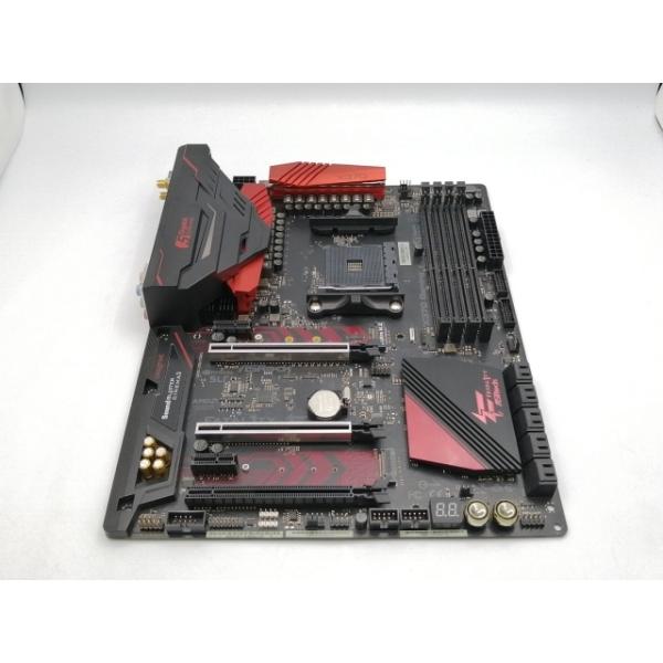 ■分類：マザーボード■ランク：中古■メーカー：ASRock■製造番号：74M0XB247065■備考：BIOS ver：10.50 付属品：箱、印刷物、ドライバディスク、I/Oシールド、SATAケーブルx4、Wi-Fiアンテナx2、SLIブ...