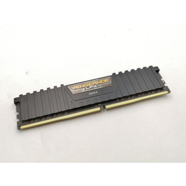 ■分類：メモリー■ランク：中古■メーカー：DDR4■製造番号：28162 28163■備考：CORSAIR (VENGEANCE LPX)■保証期間：１週間■注意事項：お客様のモニター発色の具合によって、実際の商品と色合いが異なる場合があります。