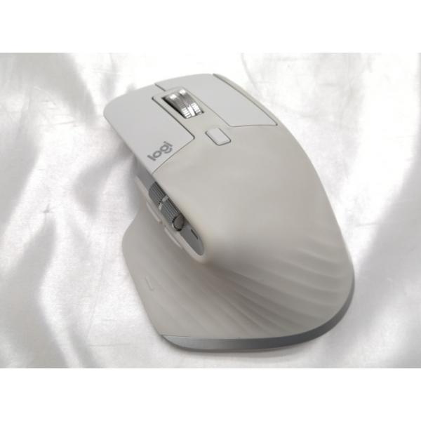 ■分類：パソコン用アクセサリー■ランク：中古■メーカー：Logicool■製造番号：2217LZ523318■備考：箱の製造番号：2218LZ512S99 状態：本体上面にテカリ、軽度の変色 付属品：箱、印刷物、ワイヤレスUSBアダプタ、U...