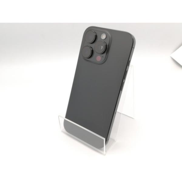 ■分類：iPhone■ランク：ランクC■メーカー：Apple■製造番号：353446780874473■備考：OS：26.4.2 状態：アウトカメラ（0.5倍）にチリ混入による写り込み、フレームにキズ・スレがあります。 バッテリー容量：93...