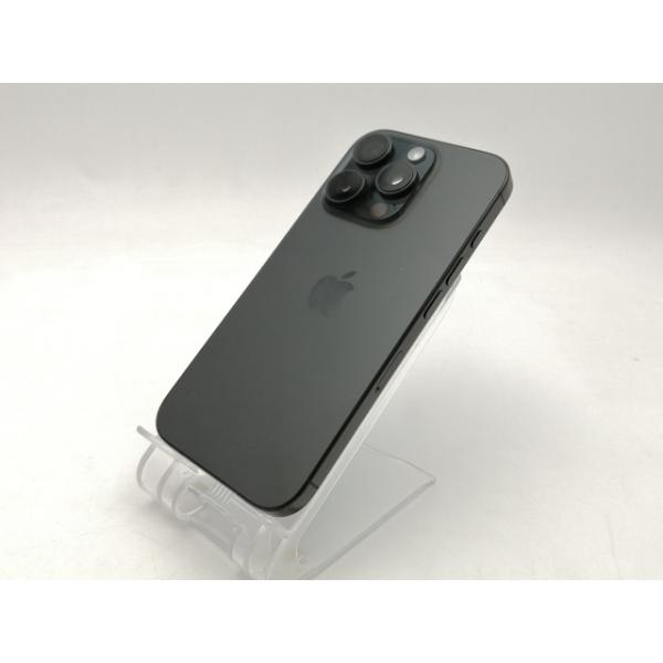 ■分類：iPhone■ランク：ランクC■メーカー：Apple■製造番号：354985552346284■備考：OS：26.3 状態：画面上部にキズ、フレームの右側に微細なキズ バッテリー容量：100%（06月時点） バッテリー充放電回数：6...