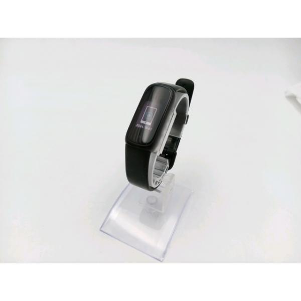 ■分類：ウェアラブル端末■ランク：ランクC■メーカー：Fitbit■製造番号：3F696F2958E1■備考：状態：画面にスリキズ多数、ウォッチとベルトの全体に目立つ摩耗 付属品：箱(傷みあり)、印刷物、充電ケーブル、ベルト(S/Lサイズ)...