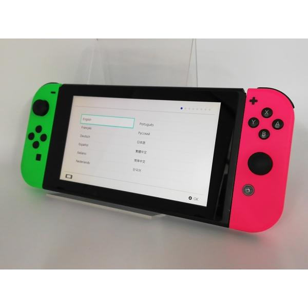 ■分類：据置ゲーム機■ランク：ランクC■メーカー：Nintendo■製造番号：XAJ70065120234■備考：状態：画面にキズ、ベゼル、Joy-Con、Joy-Conグリップにスレ フレームと背面にテカリ、スリキズ  付属品：Switc...