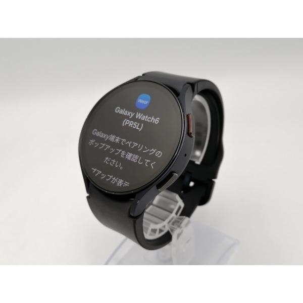 ■分類：ウェアラブル端末■ランク：ランクC■メーカー：SAMSUNG■製造番号：RFAX40PPR5L■備考：状態：フレームにキズ、底面にスリキズ、セットバンドにテカリ・スレ 付属品：箱、印刷物、セットバンド、充電ケーブル■保証期間：１ヶ月...