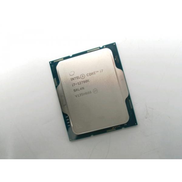 ■分類：CPU■ランク：中古■メーカー：Intel■製造番号：81WT353401687■備考：S-Spec：SRL4N 付属品：箱、印刷物■保証期間：１週間■注意事項：お客様のモニター発色の具合によって、実際の商品と色合いが異なる場合があ...