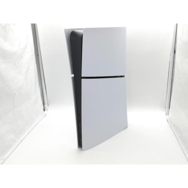 ■分類：据置ゲーム機■ランク：ランクB■メーカー：SONY■製造番号：F55B011S910510034■備考：状態：本体フレームにスレとテカリ、コントローラーにスレと右側アナログスティックにドリフト現象（非操作時にランダム方向に入力）付属...
