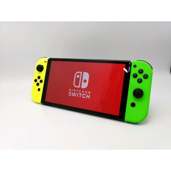 ■分類：据置ゲーム機■ランク：ランクB■メーカー：Nintendo■製造番号：XTJ10399242288■備考：Joy-Con　左：ネオンイエロー 右：ネオングリーン ストラップ：ネオンイエロー、ネオングリーン 状態：本体背面、Joy-C...