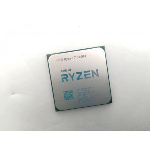 ■分類：CPU■ランク：中古■メーカー：AMD■製造番号：9HU5924W90331■備考：付属品：箱、CPUクーラー、印刷物■保証期間：１週間■注意事項：お客様のモニター発色の具合によって、実際の商品と色合いが異なる場合があります。
