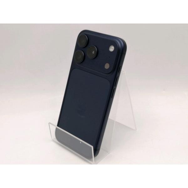 ■分類：iPhone■ランク：ランクA■メーカー：Apple■製造番号：353407171345002■備考：OS：26.6.1 状態：アウトカメラ周辺スレ、側面全周スレ、端子口周りスレ バッテリー容量：100%（09月時点） バッテリー充...