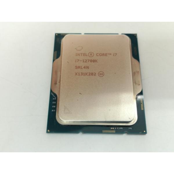 ■分類：CPU■ランク：中古■メーカー：Intel■製造番号：U1B23N6100577■備考：付属品：箱、印刷物■保証期間：１週間■注意事項：お客様のモニター発色の具合によって、実際の商品と色合いが異なる場合があります。