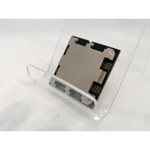 ■分類：CPU■ランク：中古■メーカー：AMD■製造番号：Y984267Q30126■備考：状態：若干グリス跡あり 付属品：箱・印刷物■保証期間：１週間■注意事項：お客様のモニター発色の具合によって、実際の商品と色合いが異なる場合があります。