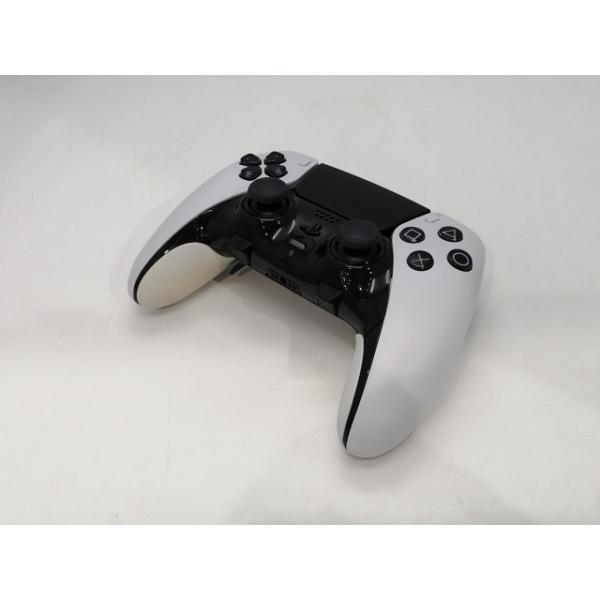 ■分類：ゲーム用周辺機器■ランク：ランクB■メーカー：SONY■製造番号：F13800A4720366668■備考：状態：※左スティックにドリフト現象/本体スレ・使用感あり・グリップ部に一部変色 付属品：白箱・ポーチ・印刷物・スティックキャ...